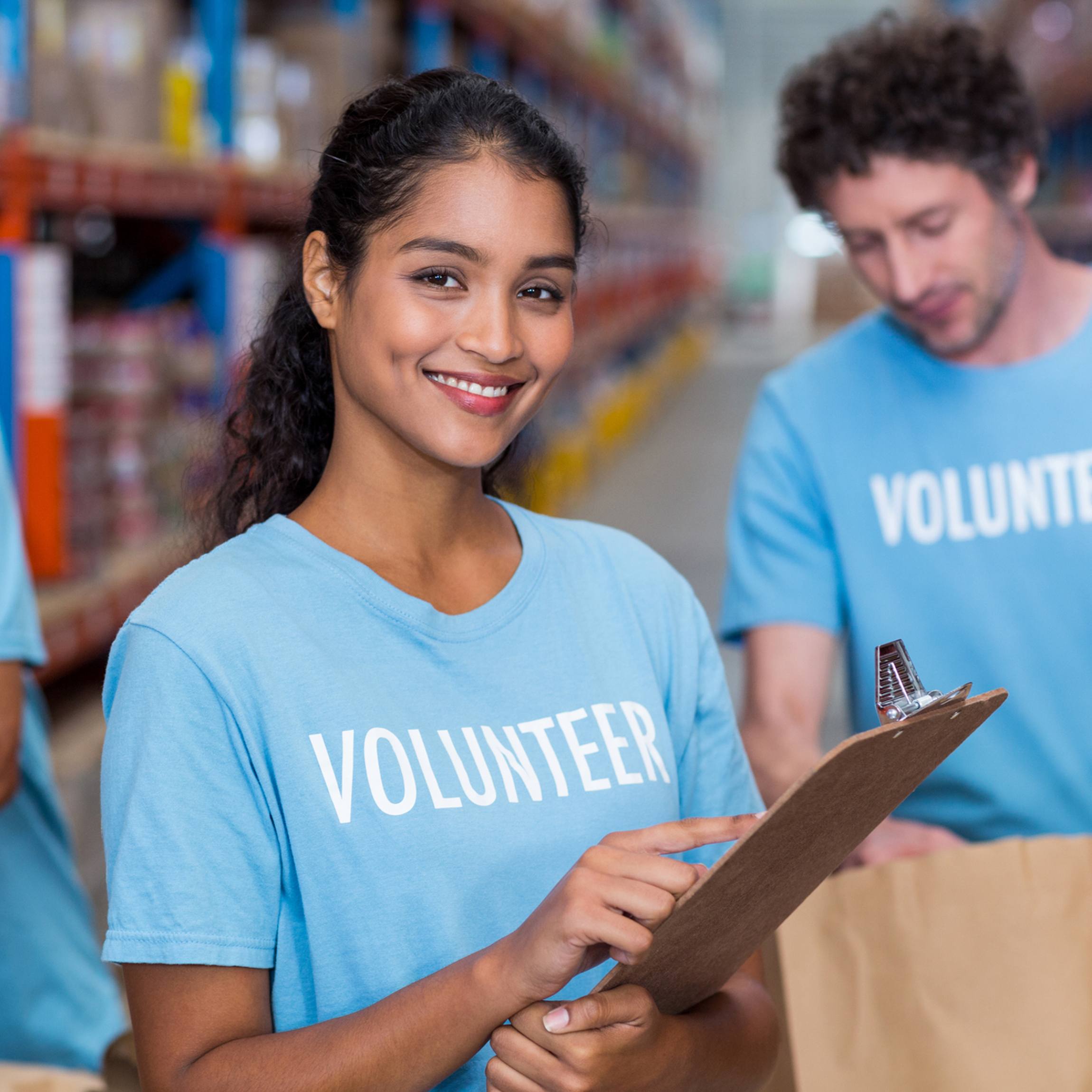 Association caritative en 2025 : création et fonctionnement