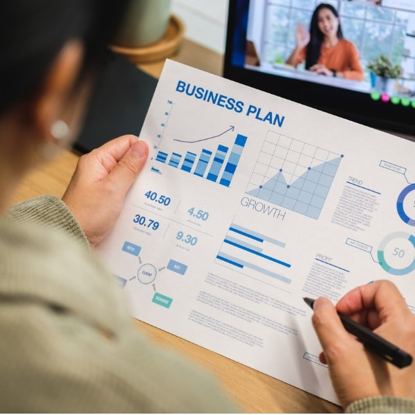 Tableaux financiers du business plan : le guide 2026